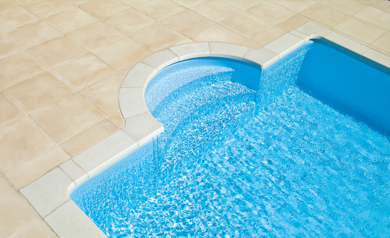 Pooltreppen außenliegend