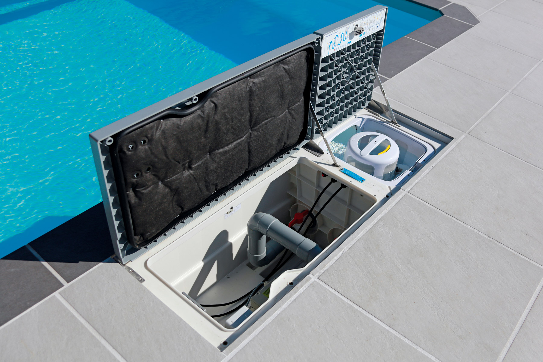 Pools & Poolbau aus einer Hand vom Marktführer Desjoyaux